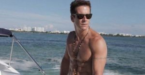 Fernando Carrillo agradece por sus atributos físicos en Redes Sociales ...